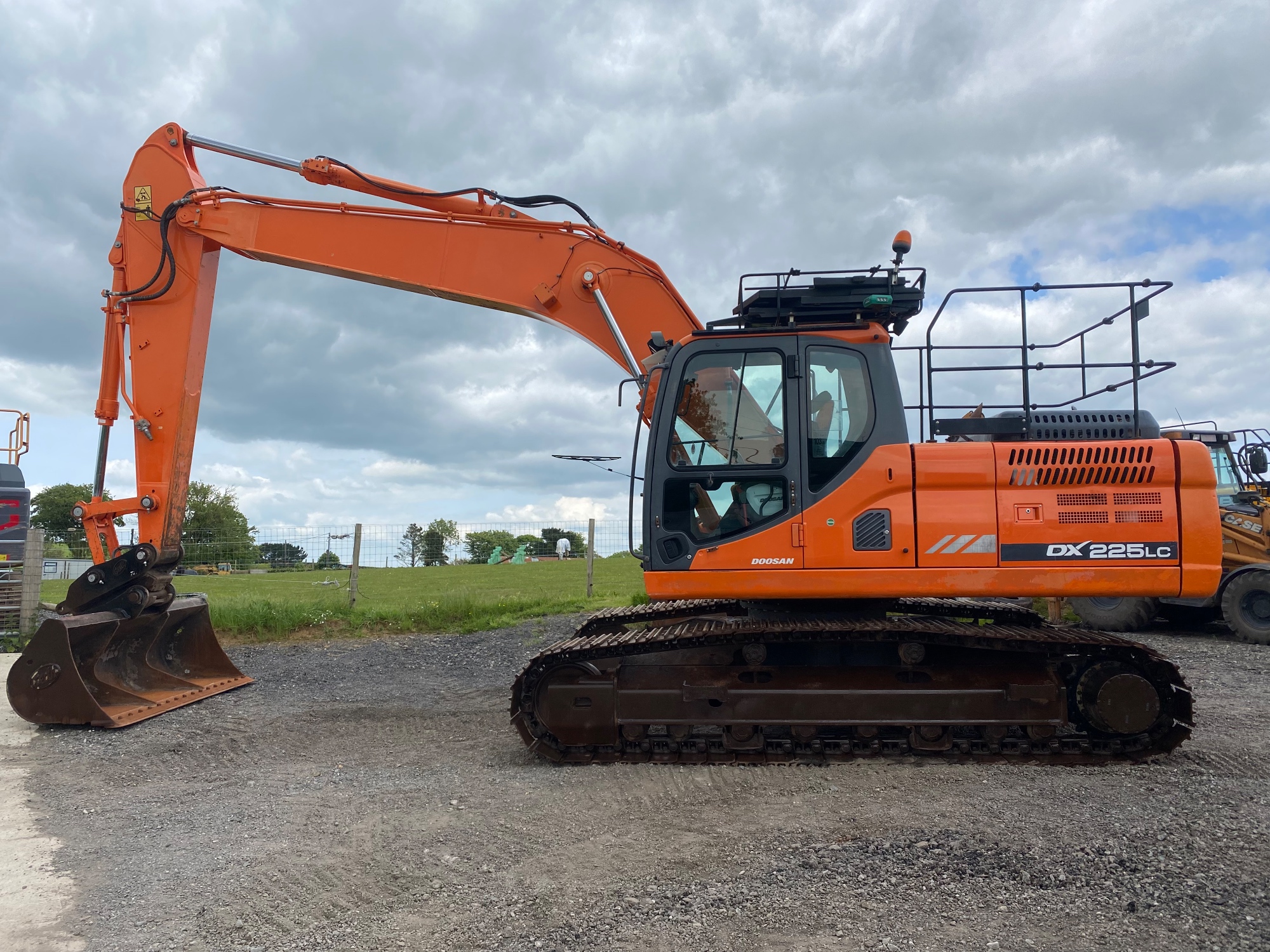 Doosan DX225LC-3
