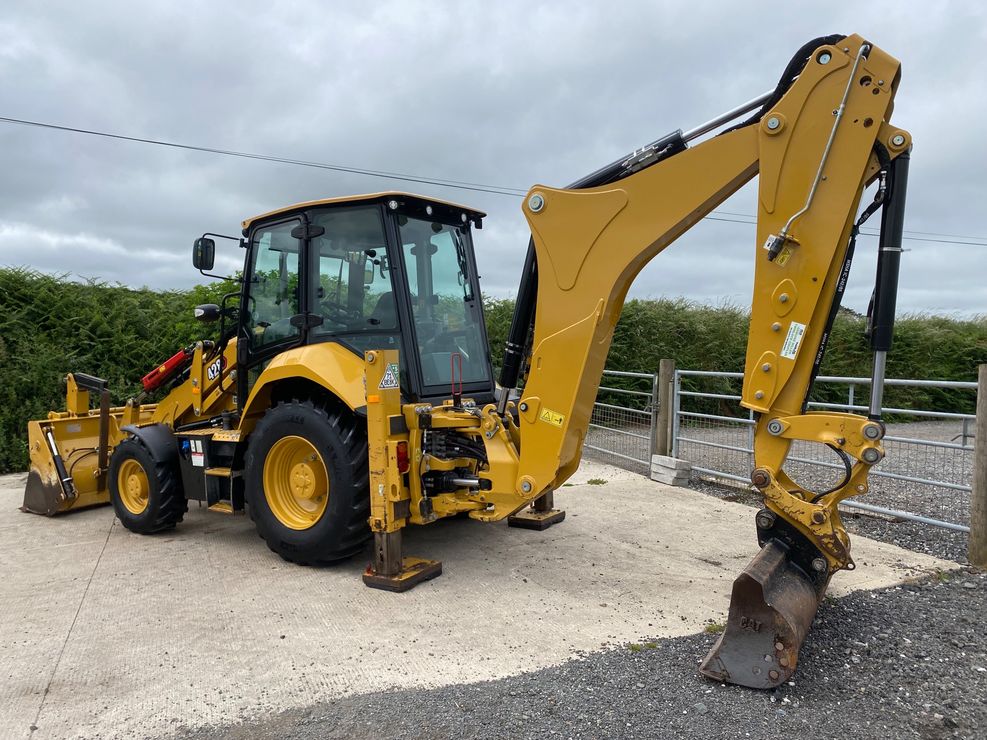 CAT 428