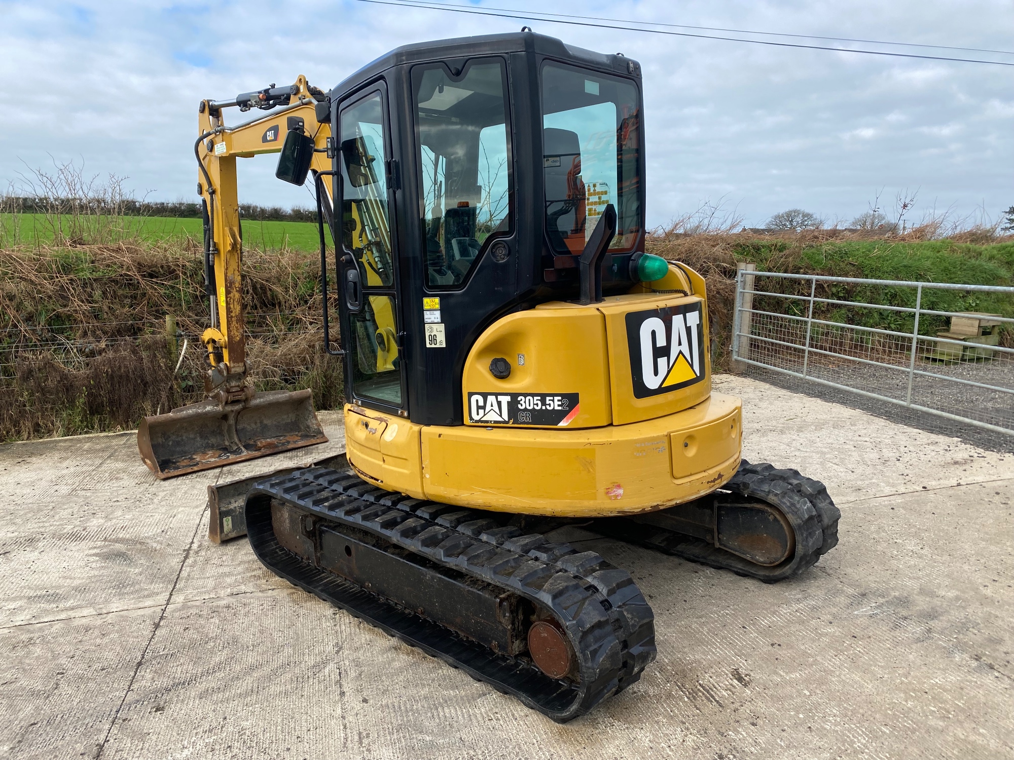 CAT 305.5E2 SOLD